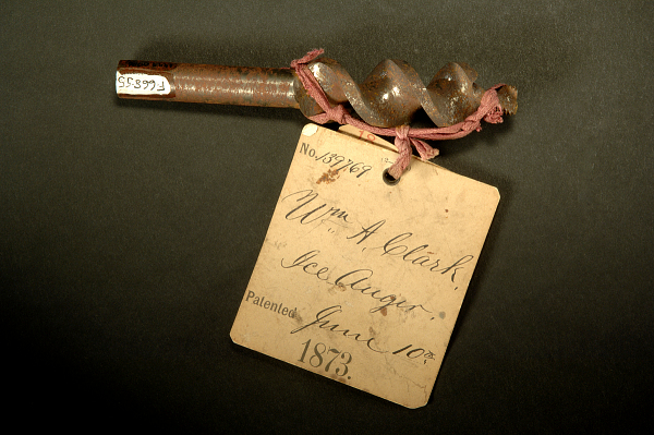 The History of Ice Fishing in Northwestern Ontario | Northern Ontario Travel